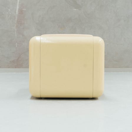 Marque UMA OBJECTS | Made in Design