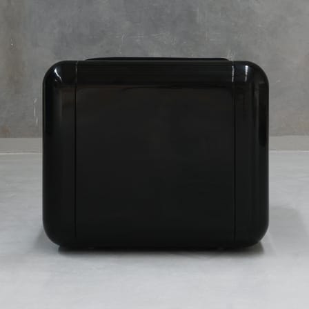 Marque UMA OBJECTS | Made in Design