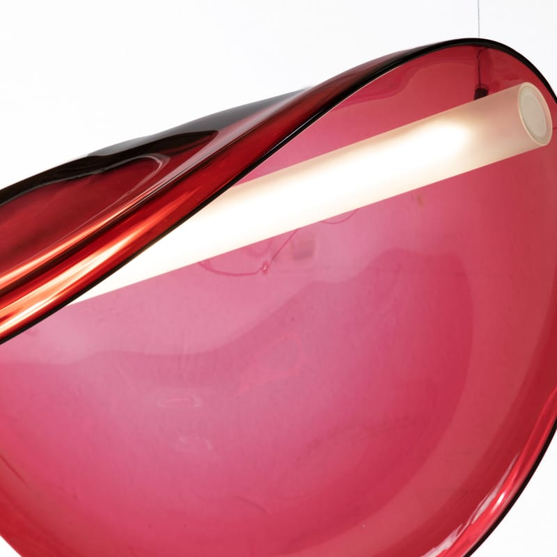 Pendelleuchte Venus LED von 13 DESSERTS - rot | Made In Design