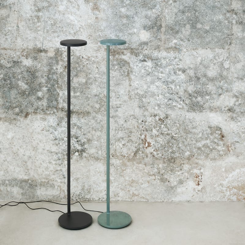 Lampada a stelo Oblique LED di Flos - verde | Made In Design