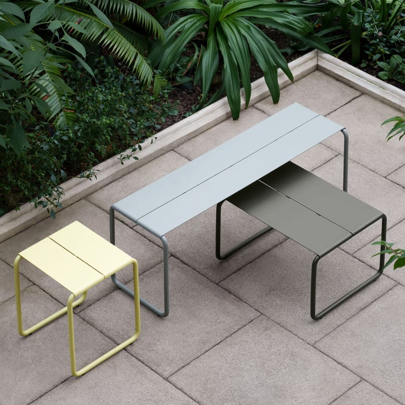 Garden low table store