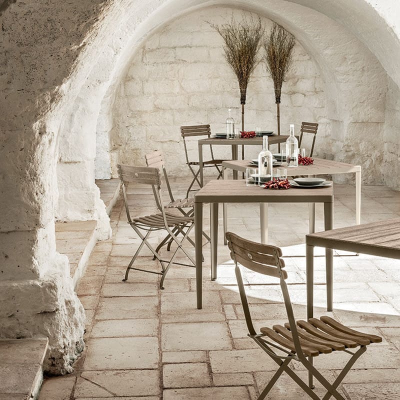 Brown folding chairs store