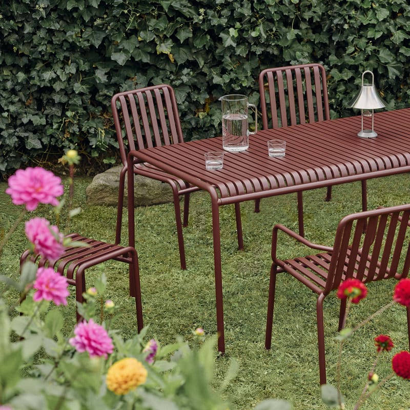 Stapelbarer Stuhl Palissade von Hay - rot | Made In Design