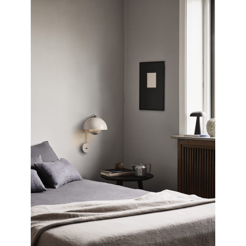 &tradition Flowerpot VP8 Wall light with plug - matt light grey | Made ...