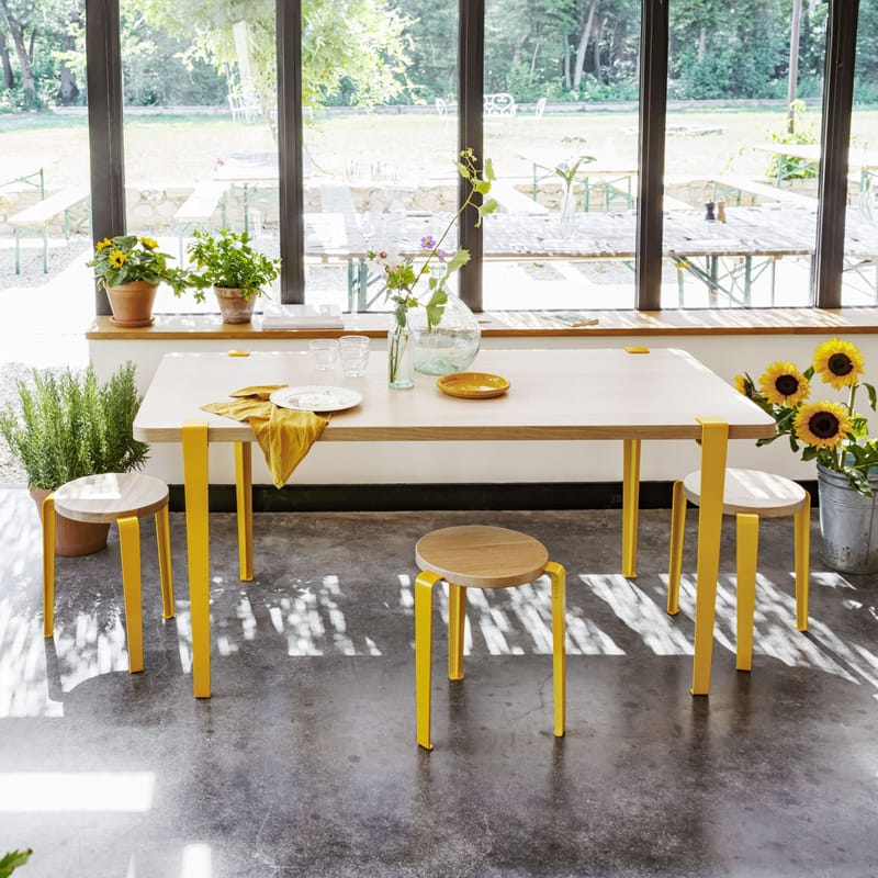 Stappelbarer Hocker Lou von TIPTOE - eiche natur sonnenblumengelb ...