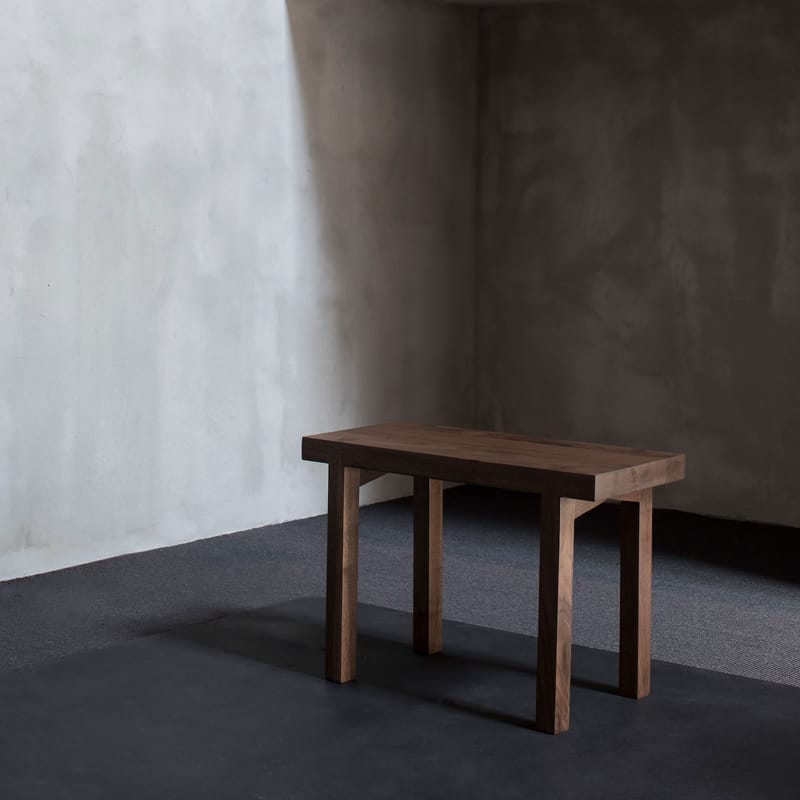 Banc Walnut Solid Small valerie objects - bois naturel | Made In Design