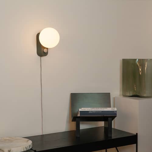 Table lamp Alumina TALA / Wall light - Green - Metal | Made In Design