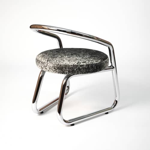 Chaise rembourrée Consul Axel Chay / Peau de vache - Marron - Cuir ...