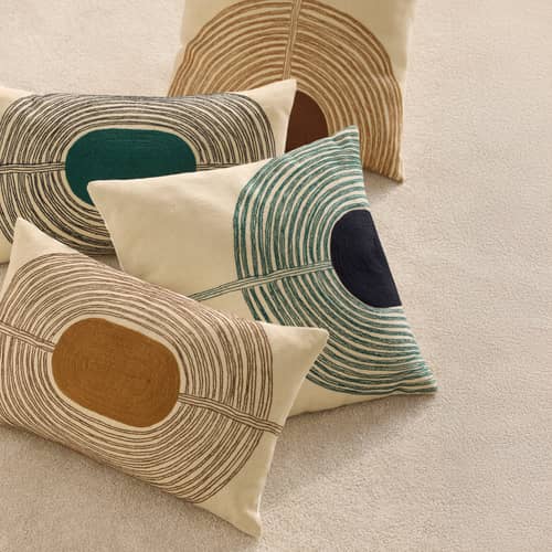 Coussin Mirage Maison Sarah Lavoine / 50 x 30 cm - Brodé main - Bleu ...