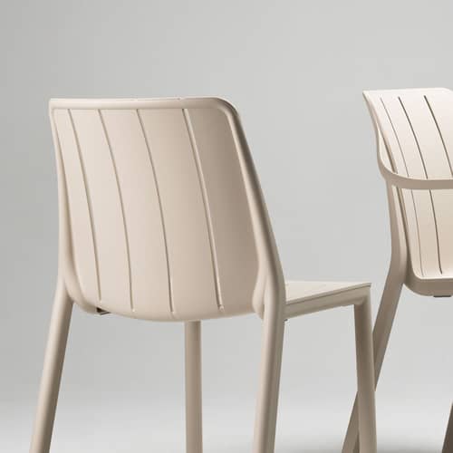 Chaise empilable Tiberina NARDI / Lot de 6 chaises empilables - Beige ...