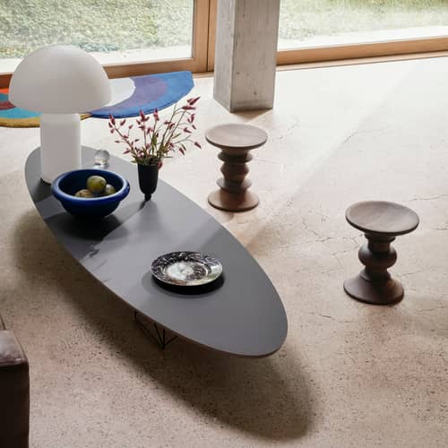 Hocker Stools Vitra / Modell B - Braun - Holz | Made In Design