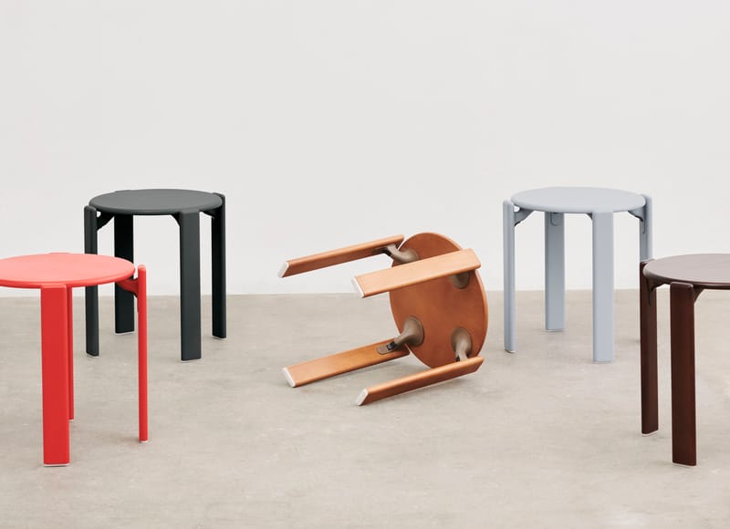 Tabouret empilable Rey Hay - bois naturel | Made In Design