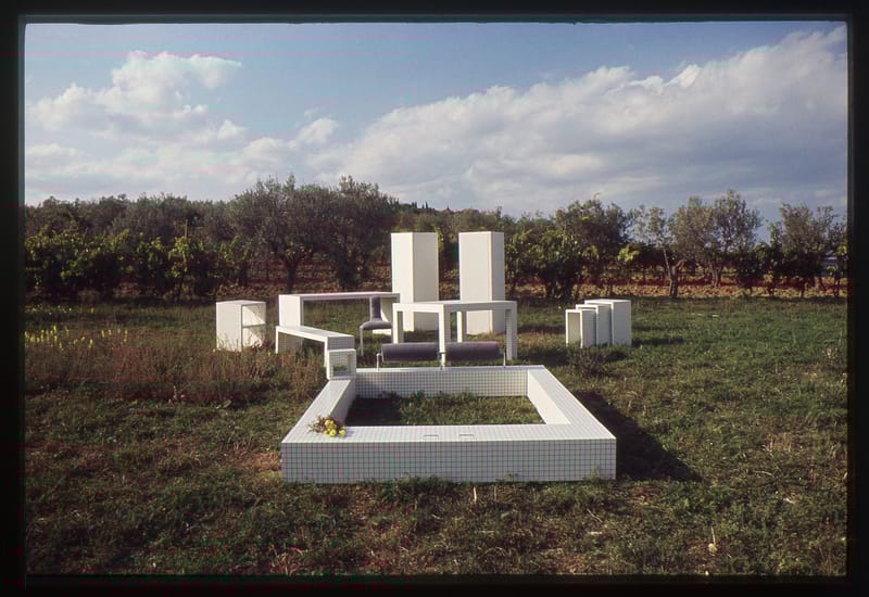 Zanotta Quaderna Coffee table - white black | Made In Design UK