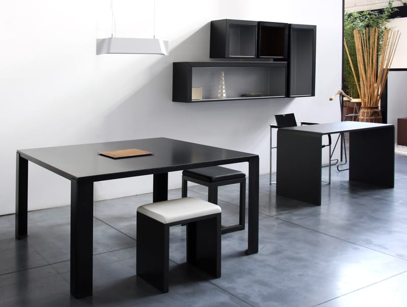 Regal Irony Wall Rack von Zeus - schwarz | Made In Design