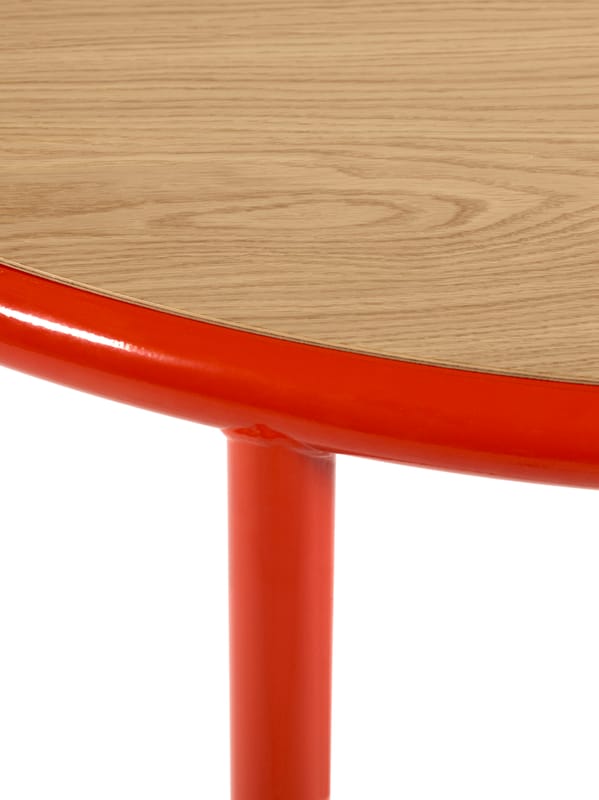 Table ronde Wooden valerie objects - rouge bois naturel | Made In Design