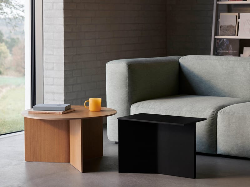 Table basse Slit Wood Hay - noir | Made In Design