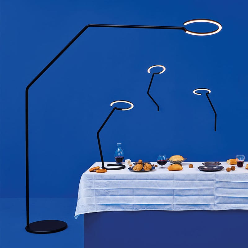 Lampadaire Vine Light LED Artemide - noir | Made In Design